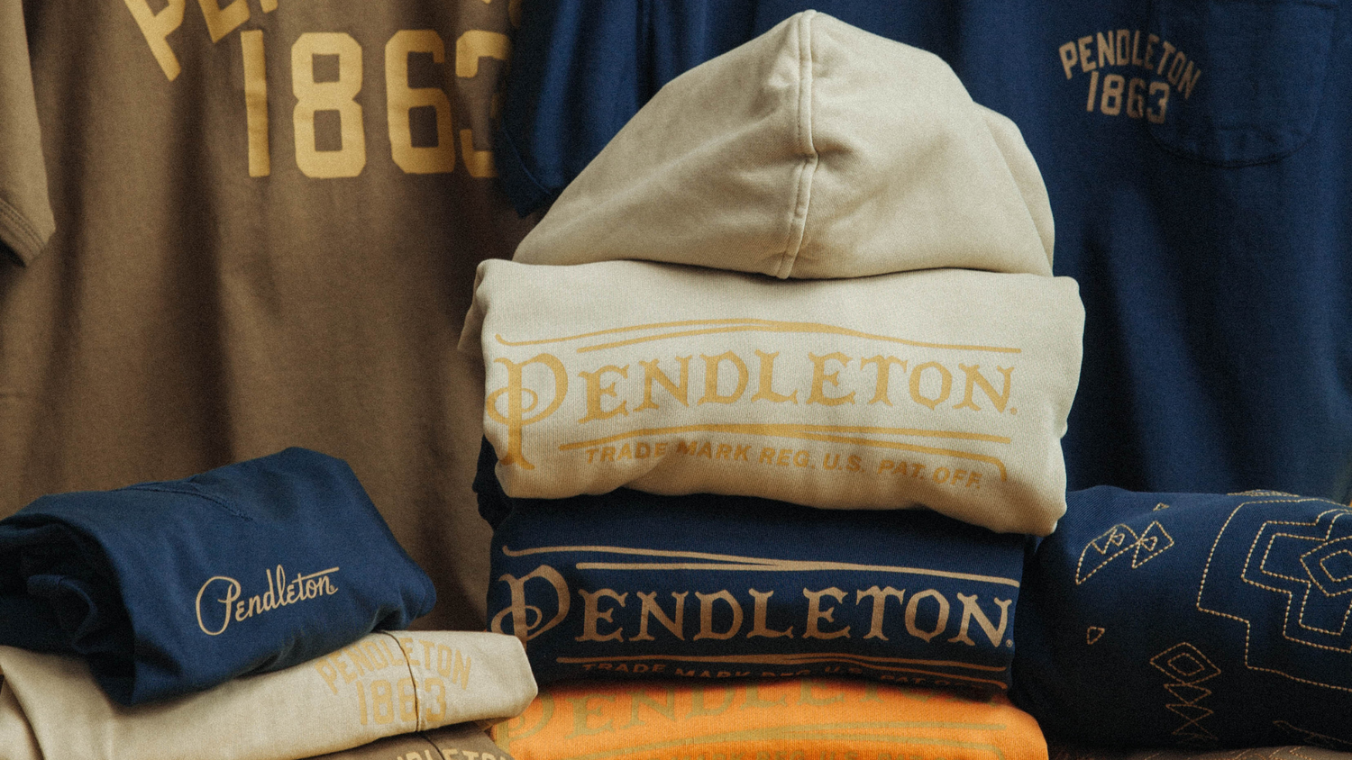Sweatshirts & Hoodies – Pendleton EU